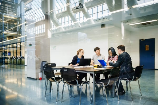 Supervisor vs Manager: The Key Differences