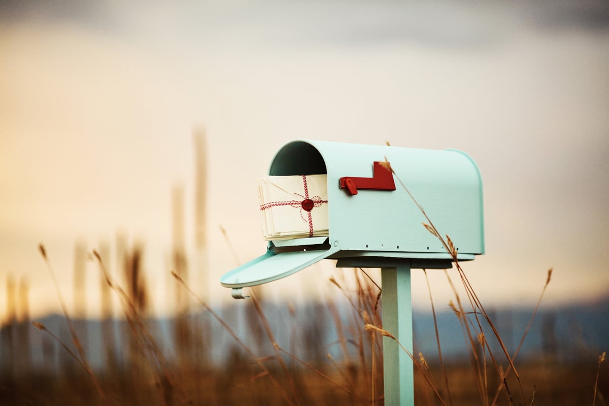 What Is an Online Marketplace? Definition, Examples, and Benefits