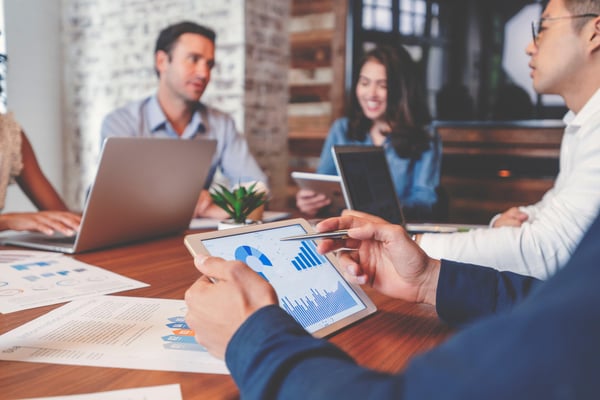 Top Line vs. Bottom Line: A Quick Guide for Business Owners