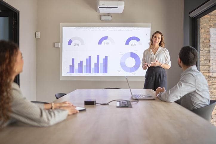 Top Line vs. Bottom Line: A Quick Guide for Business Owners