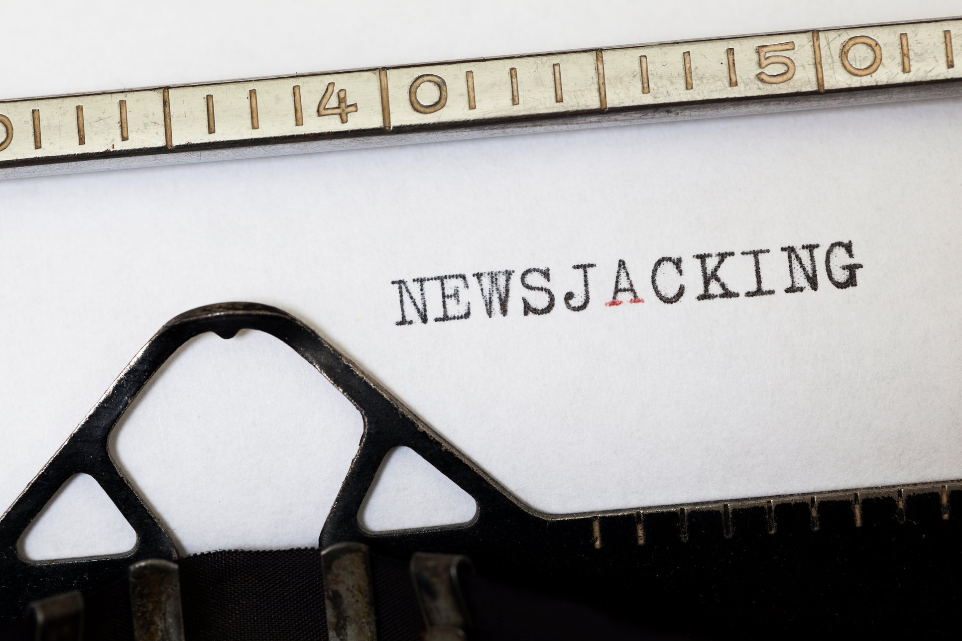 A Marketer’s Guide to Newsjacking and How to Do It Well