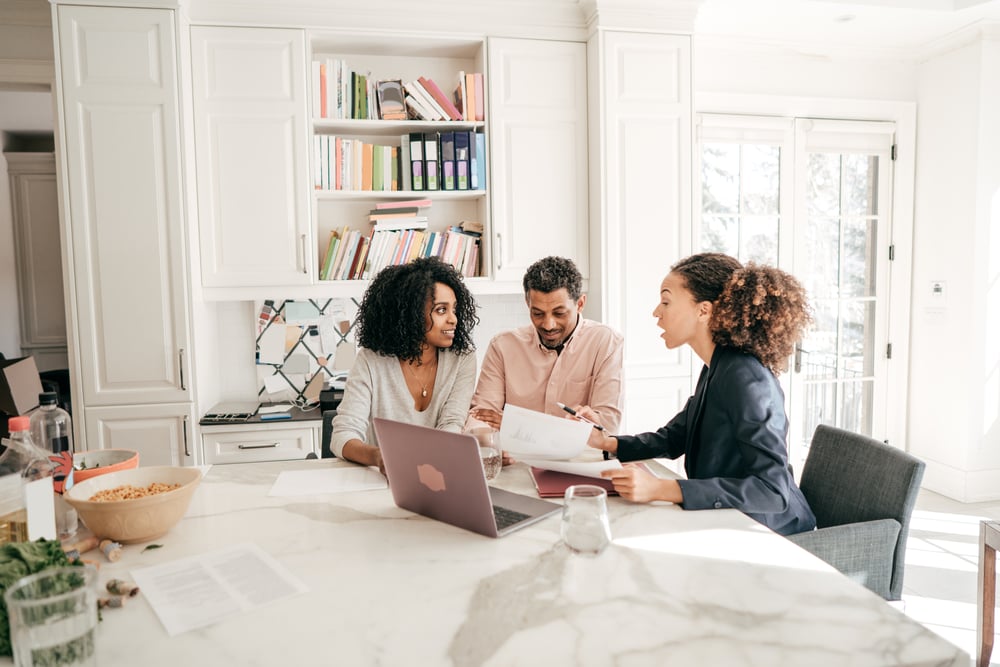 What to Include in a Listing Agreement (+4 Main Types)