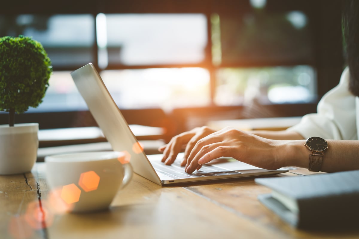 How to Write an Effective Email to Recruiter (+Sample)